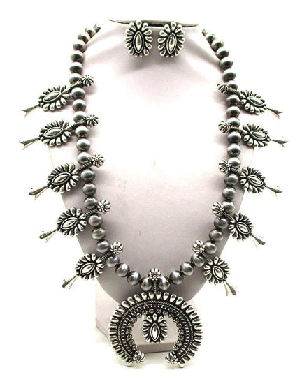 Western Metal Squash Blossom Necklace with Navajo Pearl – SNOWINGWEST